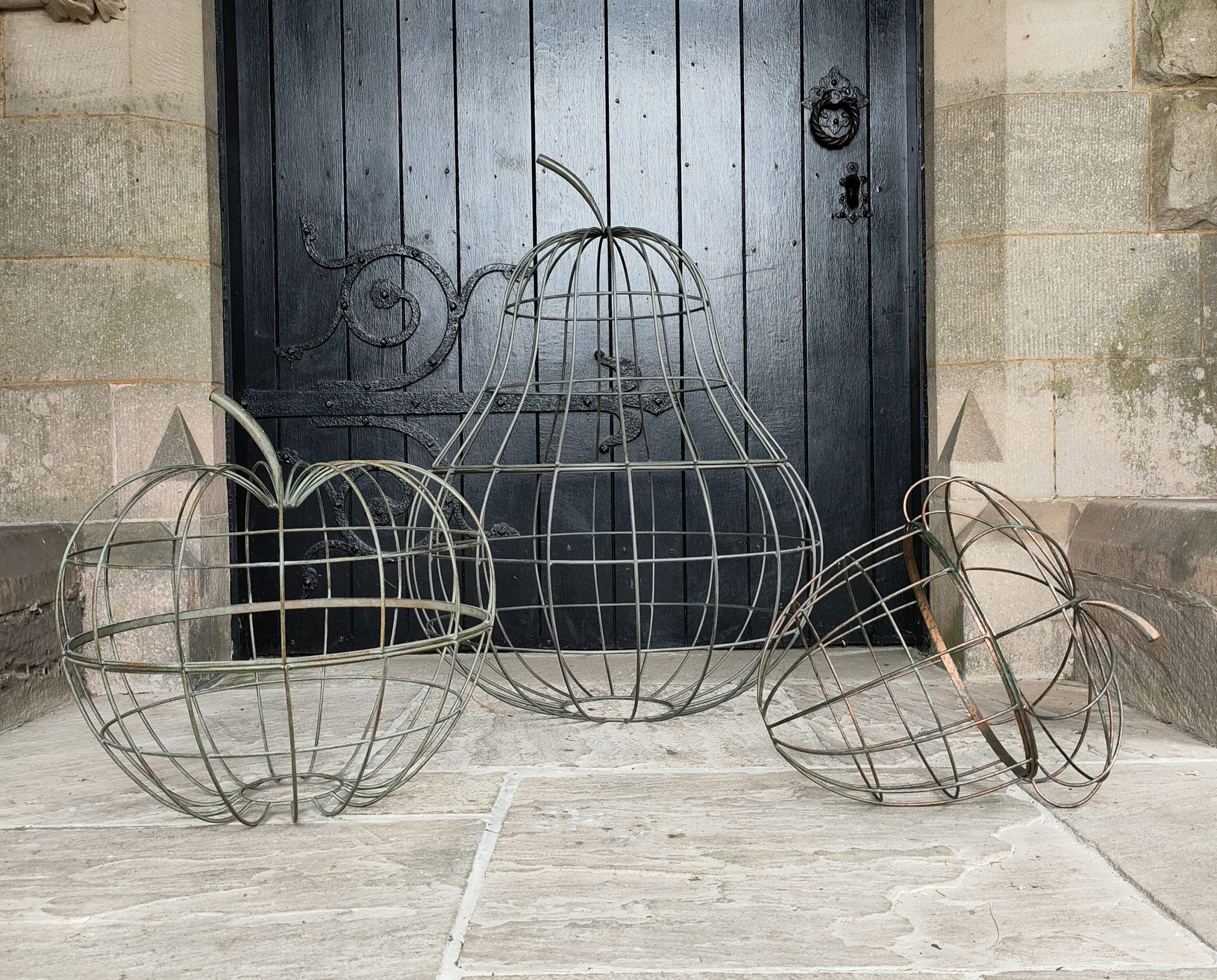 TREADSTONE'S ORCHARD GARDEN SCULPTURES ARE DARINGLY DIFFERENT ...